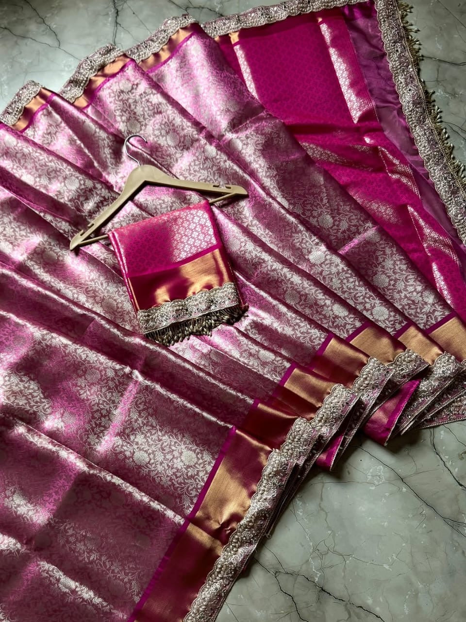 Aaruni Banarasi Silk Saree – Kajri wear